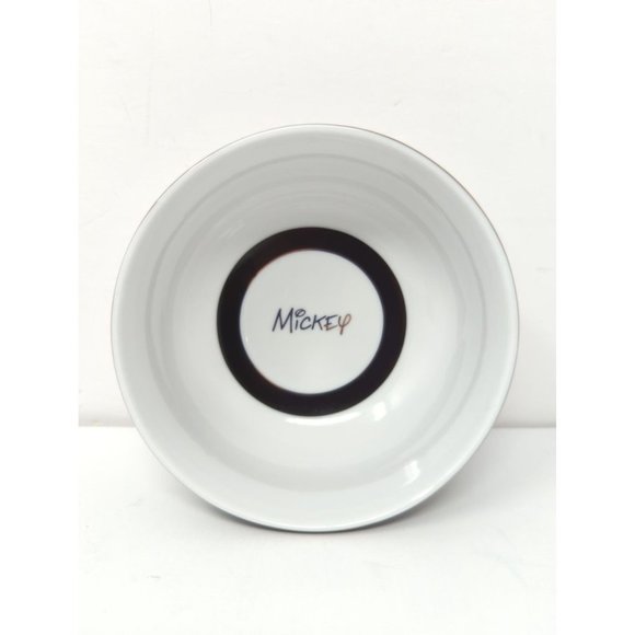 Zrike Brands by Disney | Dining | Set Of 2 Disney Ceramic Mickey Mouse ...